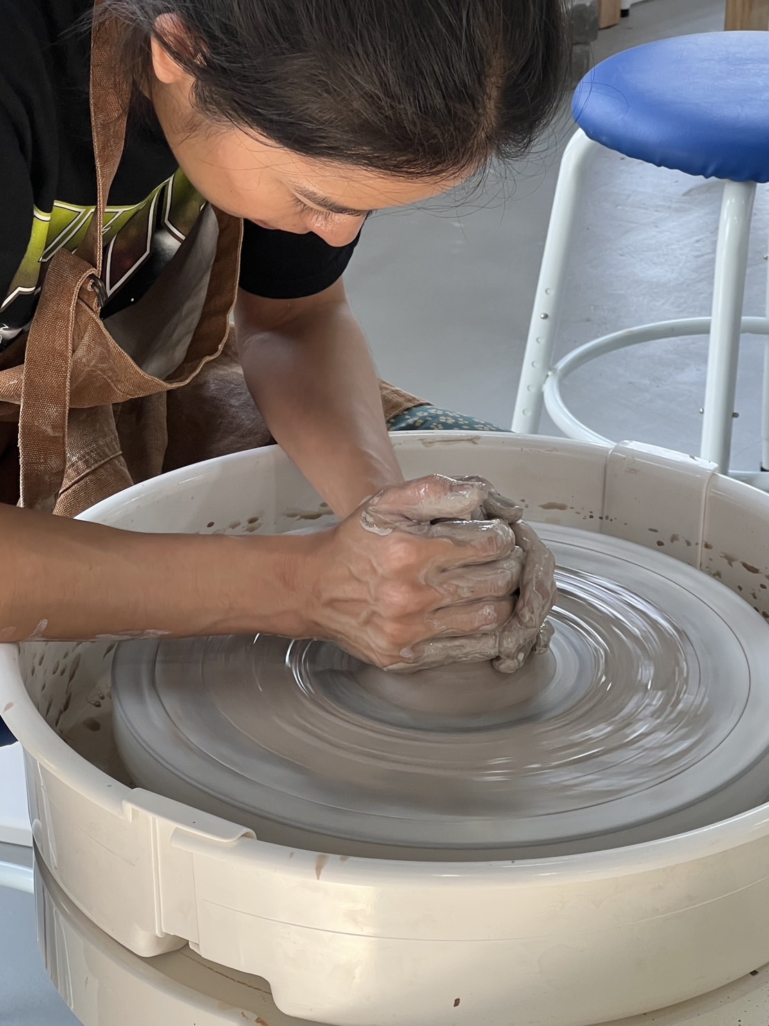 WHEEL THROWING - Clay Circle Bkk - Pottery